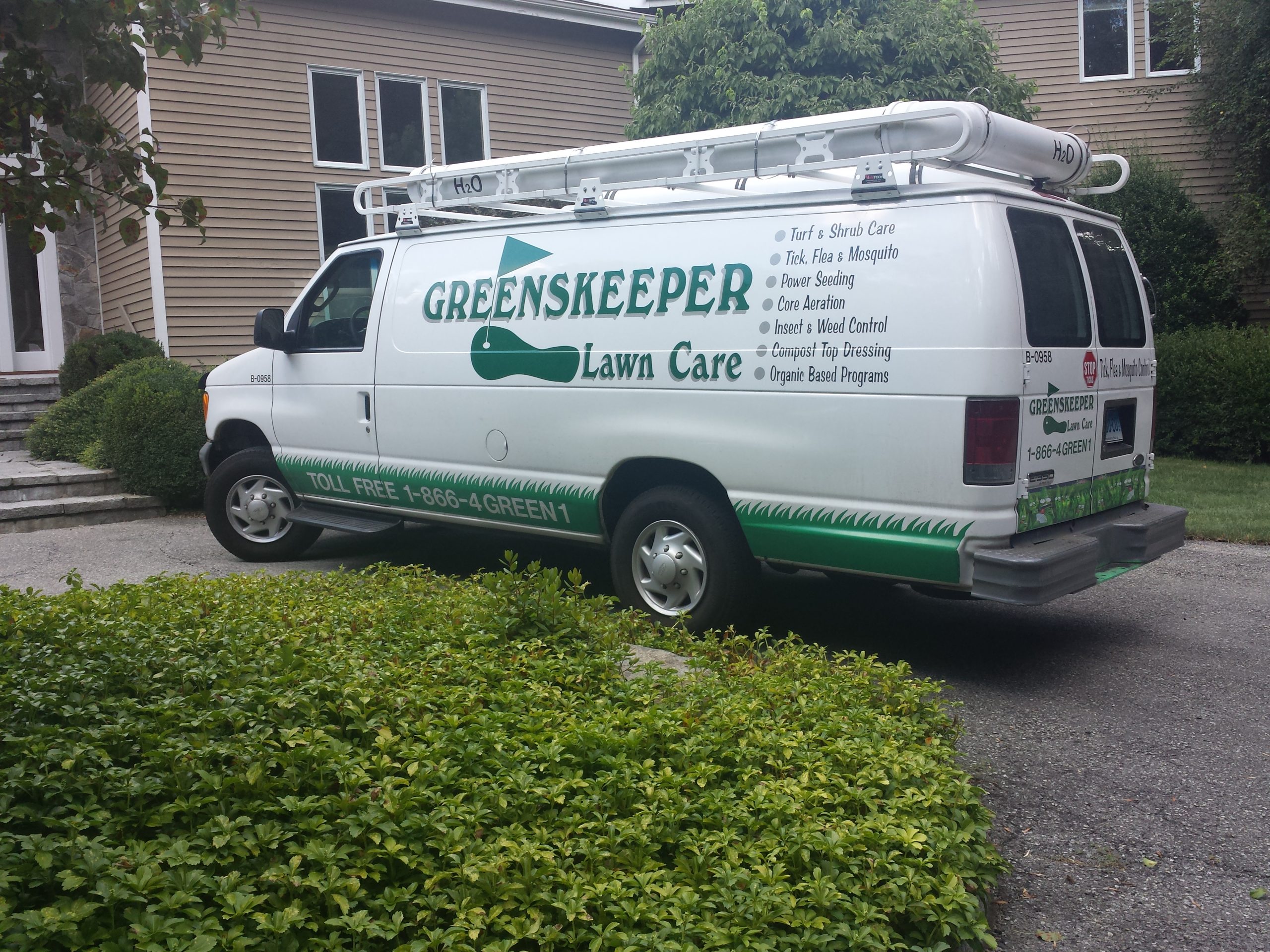 Lawn Care - greenskeeper
